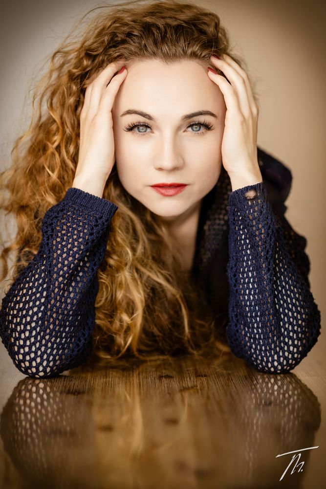 Christin Foto & Bild | portrait, portrait frauen, indoor Bilder auf fotocommunity