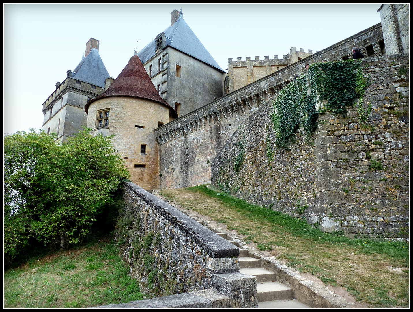 CHÂTEAU - de - BIRON - 3 - photo et image | europe, france, aquitaine ...