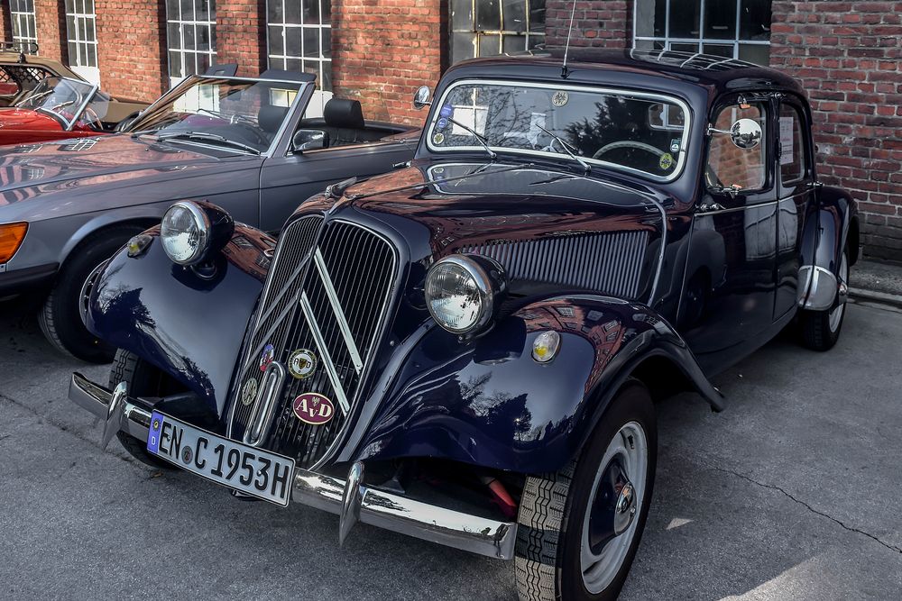 Citroen 11 CV Traction Avant Foto & Bild | oldtimer, nrw, fahrzeuge ...