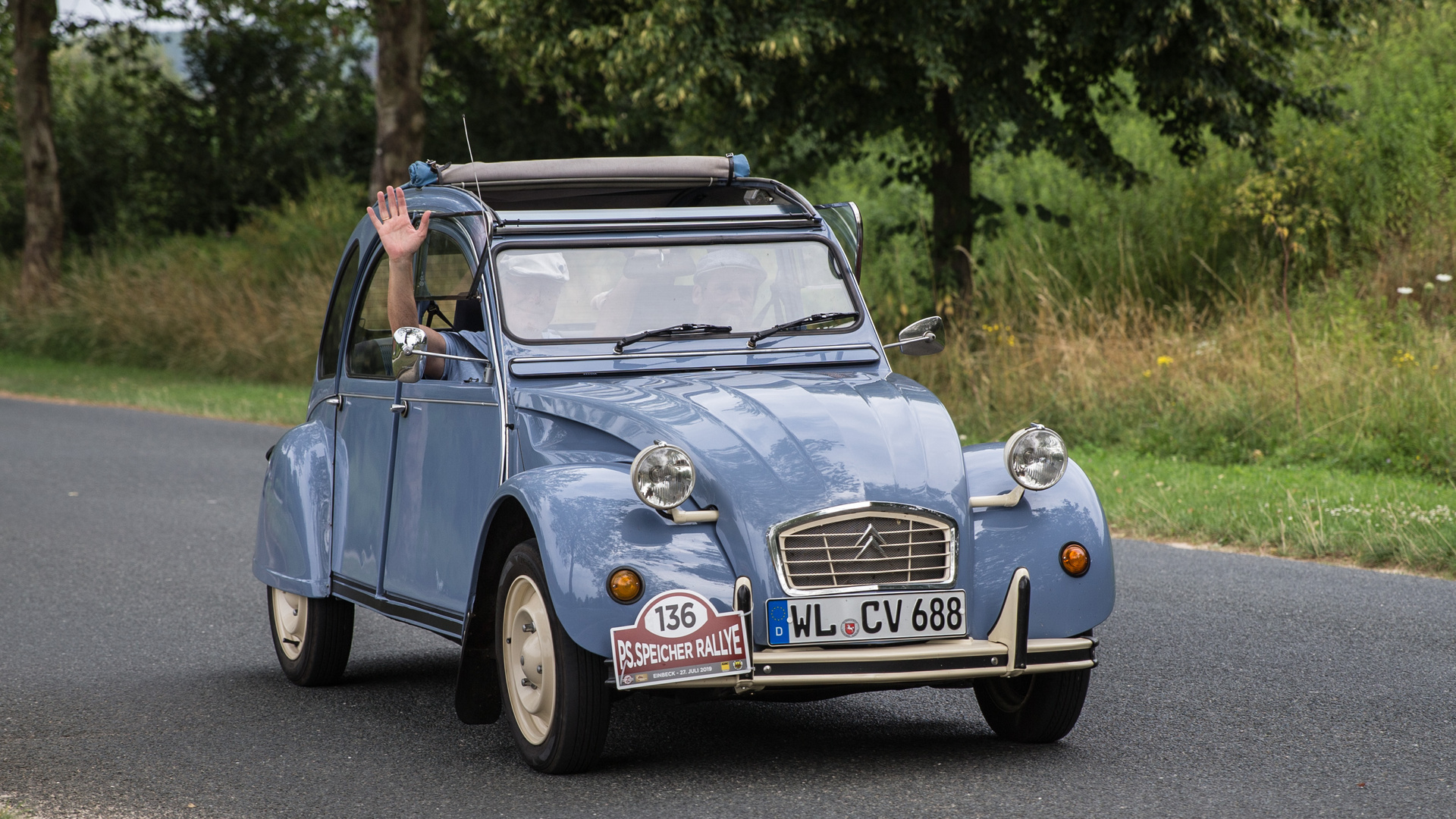 Citroen 2CV Ente Foto & Bild | oldtimer, autos, verkehr Bilder auf ...