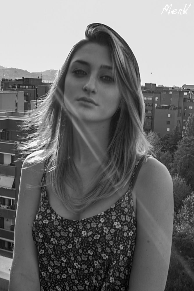 Clarissa Foto % Immagini| close up-primo piano, portrait, black and ...