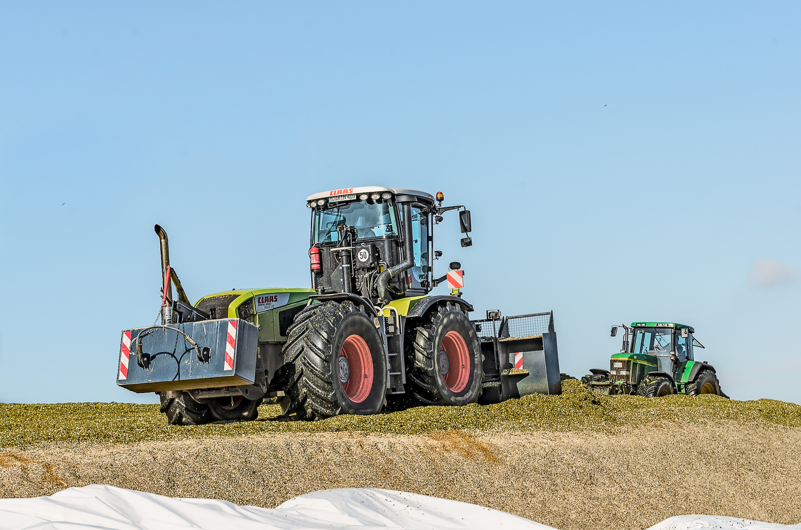 Class Xerion Foto & Bild | industrie und technik, landwirtschaftliche ...