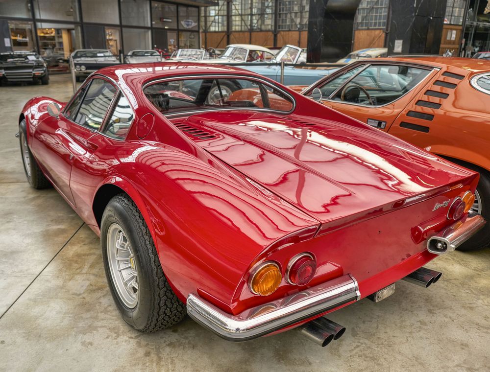 Classic Remise - Ferrari Dino Foto & Bild | dokumentation, straße, edel ...