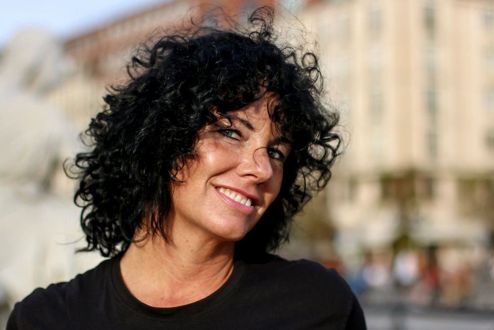 Claudia - Ihr Blick, zauberhaft Foto & Bild | portrait, streetfotografie mit menschen, portrait ...