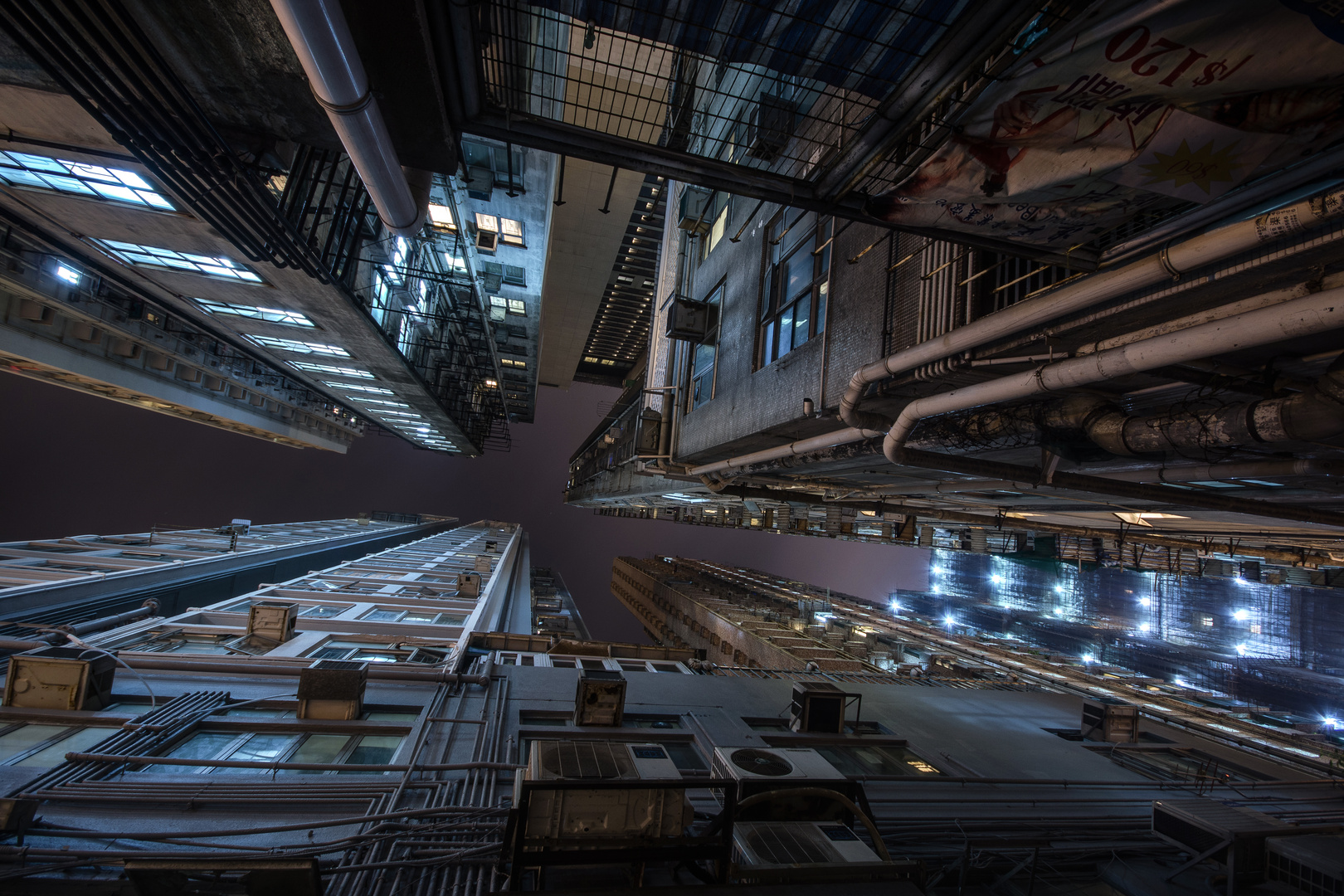 Claustrophobic Shot - Hong Kong Foto & Bild | asia, china, hong kong ...