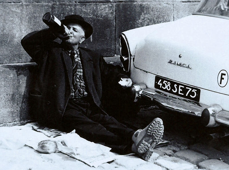 Clochard in Paris 1971 Foto & Bild | streetfotografie mit menschen ...