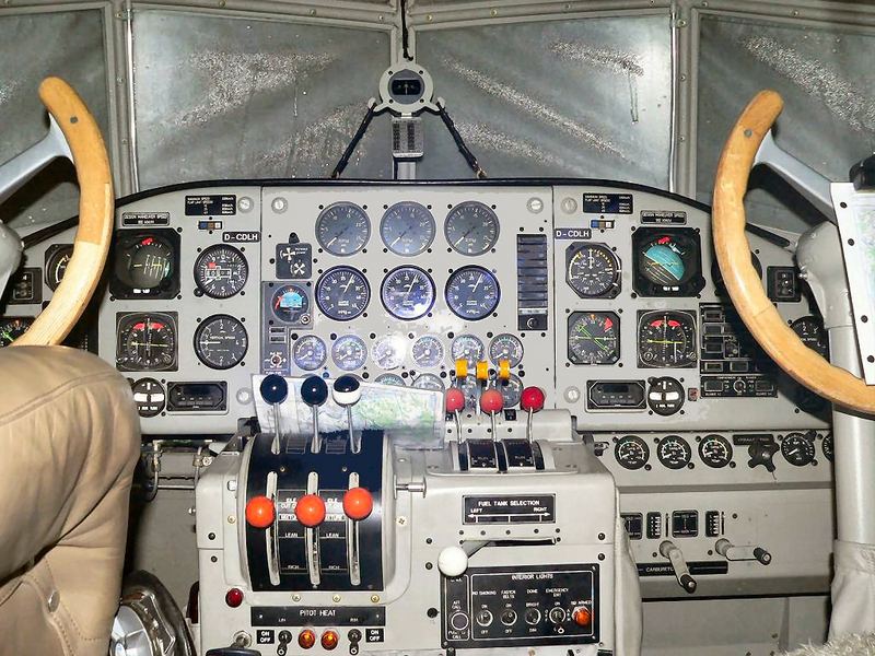 Cockpit einer Junkers Ju-52 !!!!! Foto & Bild | luftfahrt ...