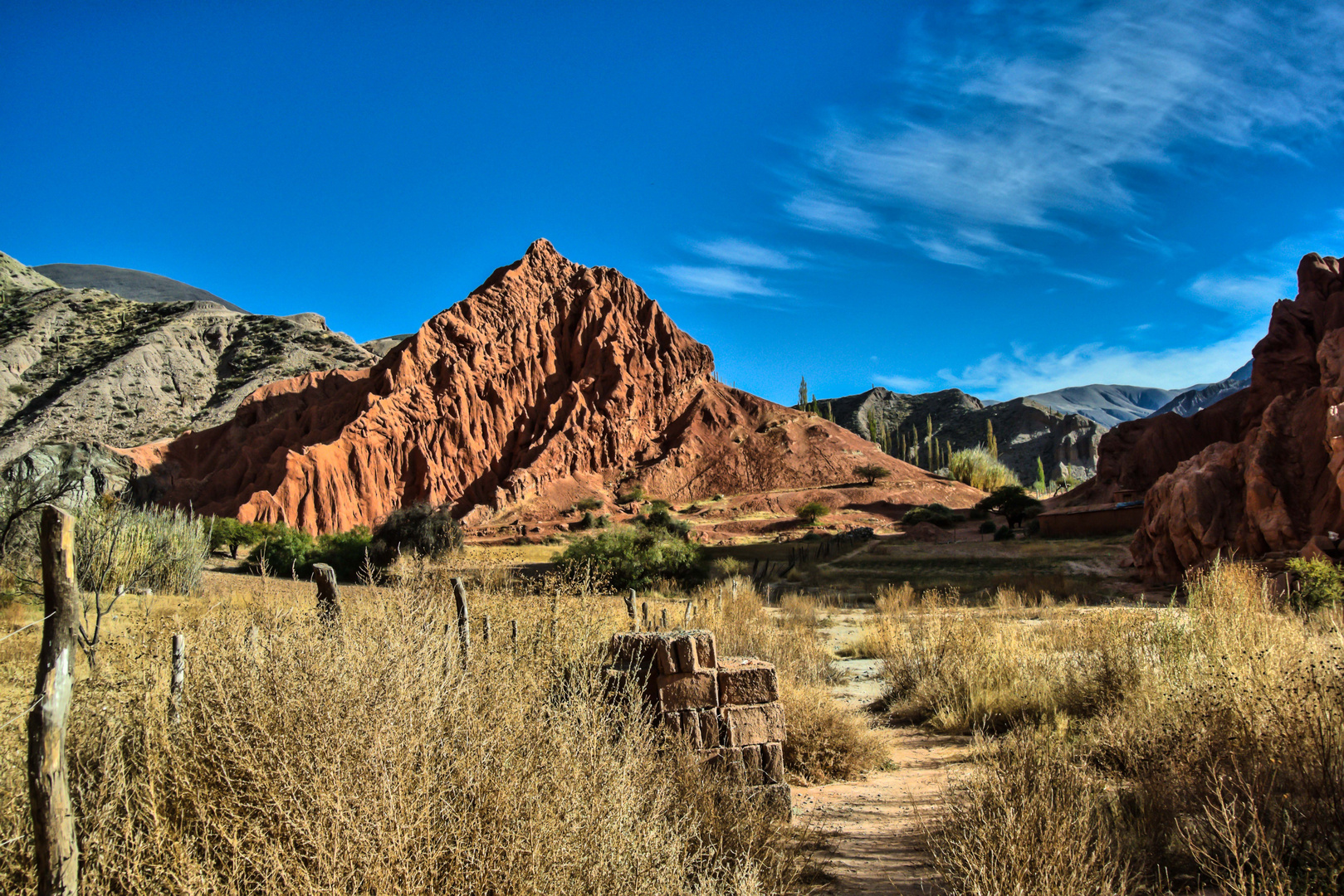 Colina colorada Foto & Bild | south america, argentina, región noroeste ...