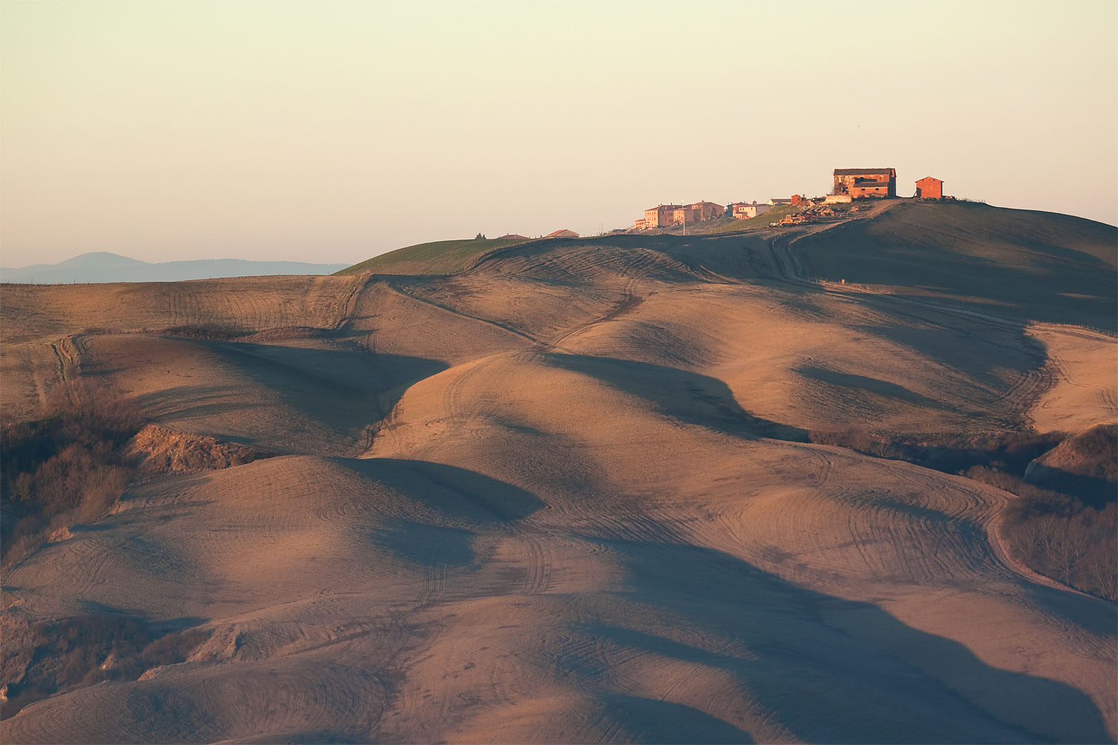 Colline senesi Foto % Immagini| paesaggi, natura Foto su fotocommunity