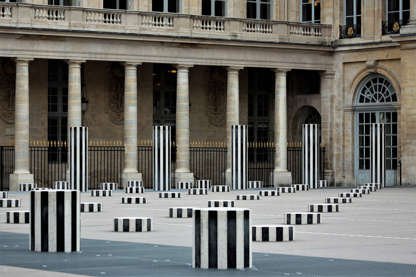 Colonnes Foto & Bild | art, city, paris Bilder auf fotocommunity