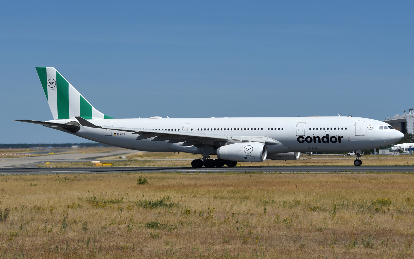 Condor Airbus A330-200 D-AIYD Foto & Bild | luftfahrt ...