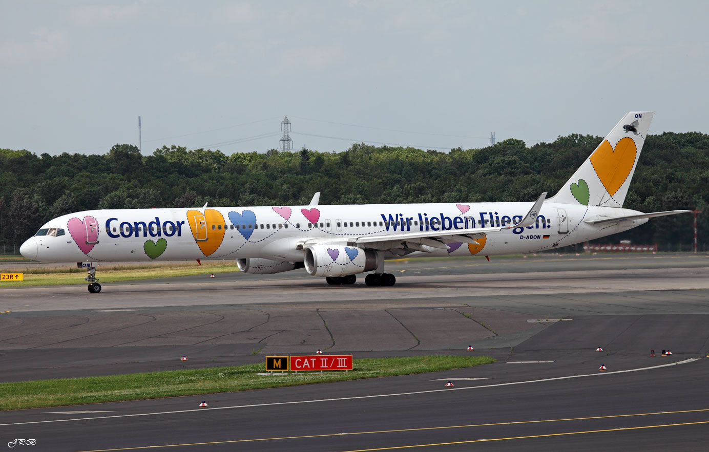 Condor Boeing 757-300 "Wir lieben Fliegen" Foto & Bild | luftfahrt ...
