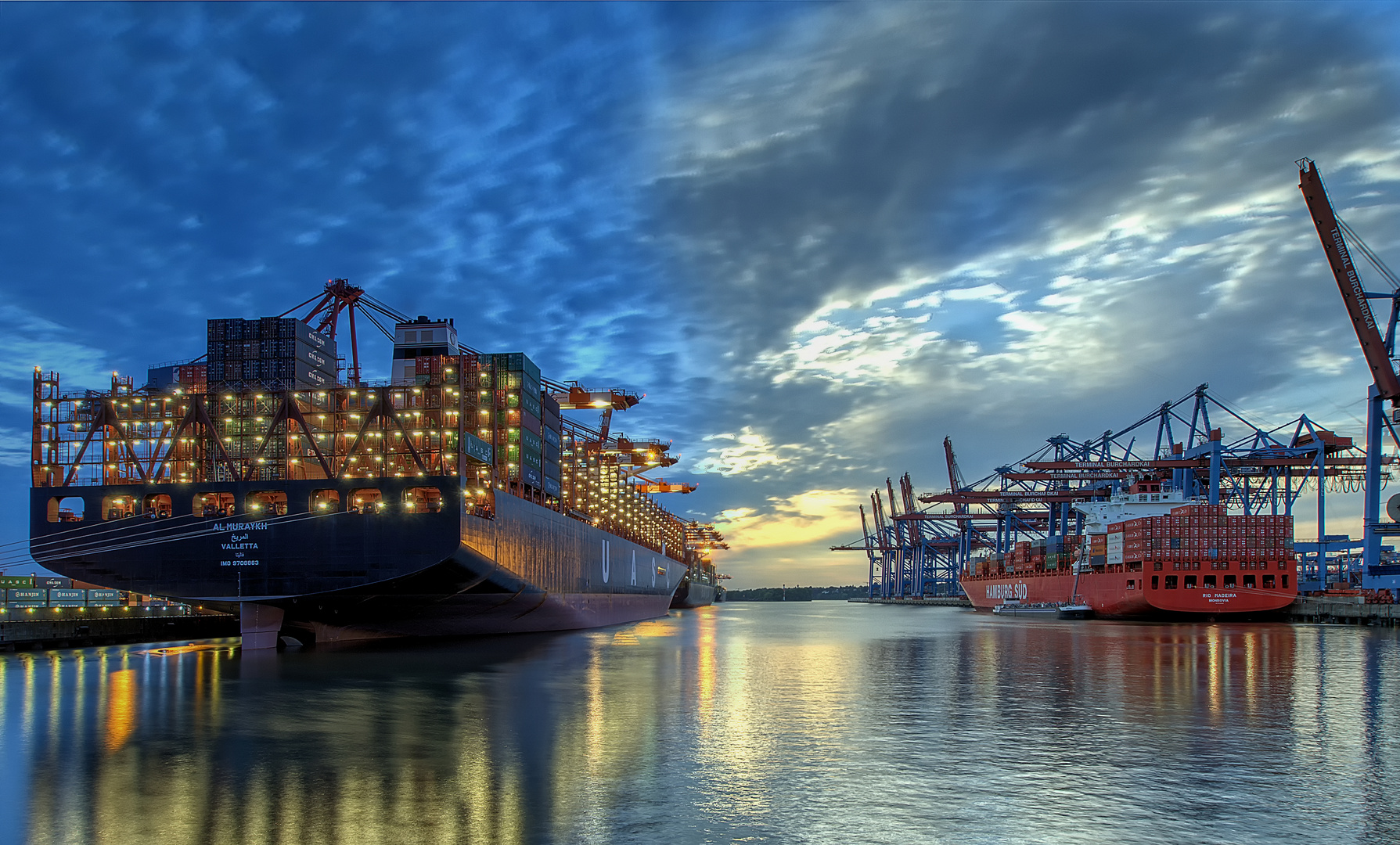 Containerschiffe Foto & Bild | nacht, hamburg, hafen Bilder auf ...