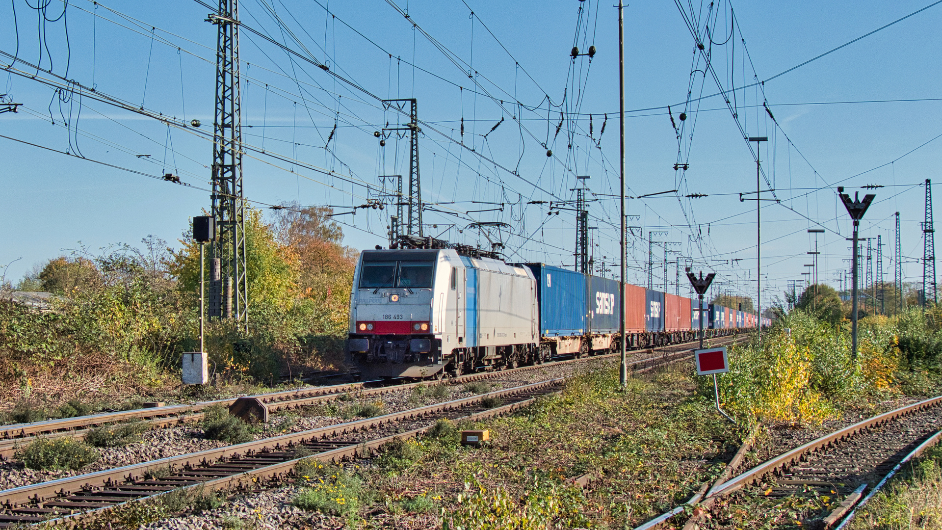 Containerzug in Emmerich Foto & Bild | loks, eisenbahn, gleise Bilder ...