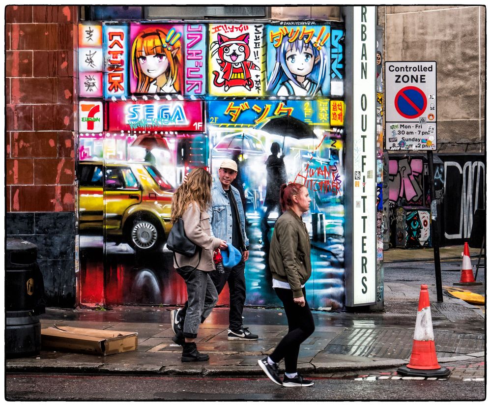 Controlled Zone Foto & Bild | london, world, streetart Bilder auf ...