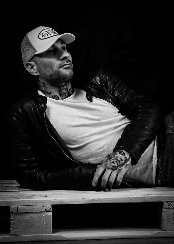 Cooler Typ Foto & Bild | portrait, modelle stellen sich vor, männliche ...