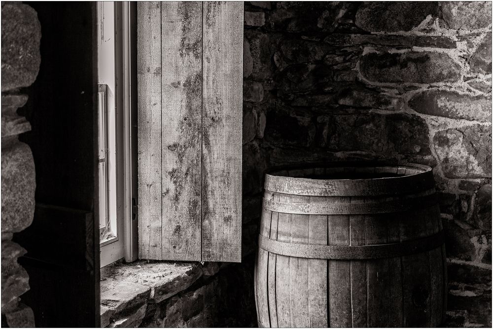 Corgarff Castle Cask Foto & Bild | fotos, world, spezial Bilder auf ...