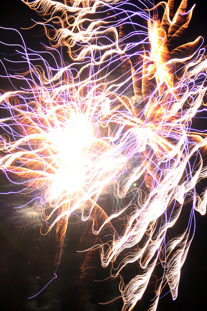 Corse_Marine de Caprone photo et image | feux d'artifice, corse 2014 ...