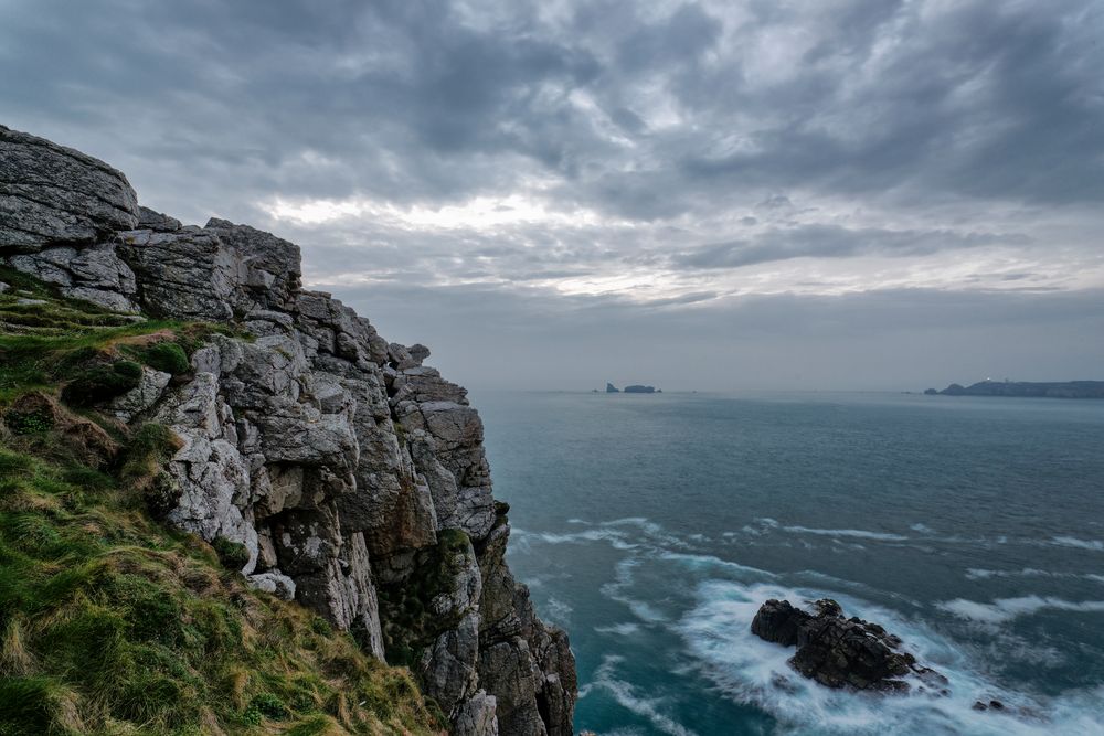 Côte Bretonne photo et image | paysages, mers et océans, ciel, nuages ...