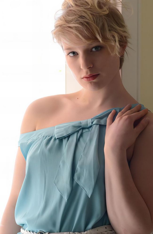 Covered with light Foto & Bild | erwachsene menschen, portraits erwachsener, portrait Bilder auf ...