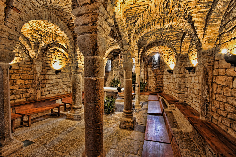 Cripta 2 Imagen & Foto | arquitectura, edificios, motivos Fotos de ...