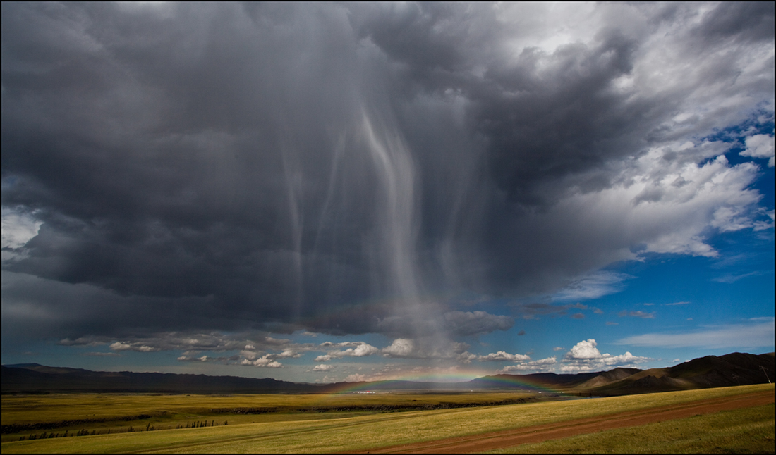 Crying Cloud Foto & Bild | himmel, wolken, himmel & universum Bilder ...