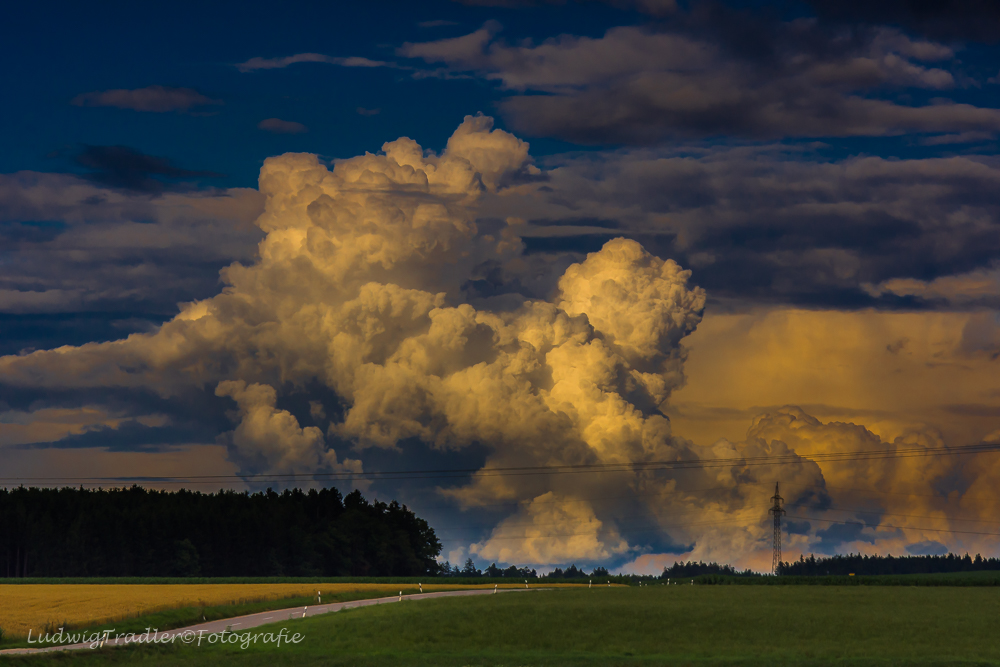 Cumulus Wolke Foto & Bild | landschaft, himmel, wolken Bilder auf ...