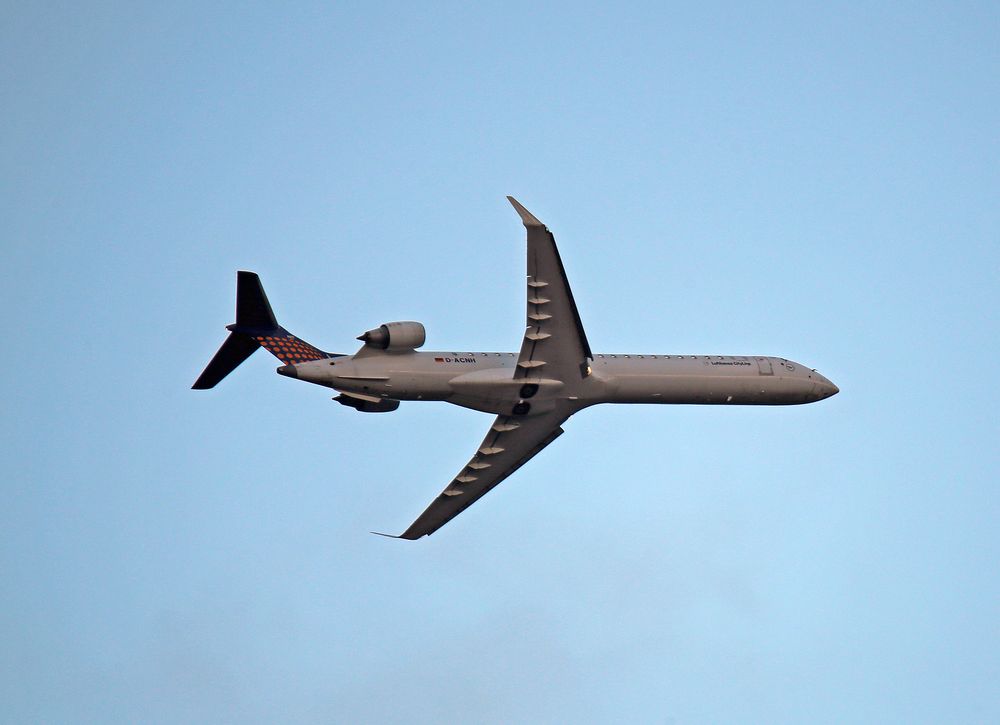 D-ACNH -Canadair CL-600-2D24 Regional Jet CRJ-900LR- Foto & Bild ...