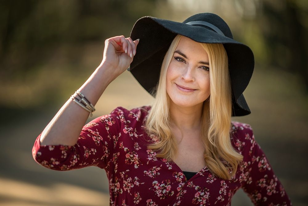 Dame mit Hut Foto & Bild | sandra Bilder auf fotocommunity