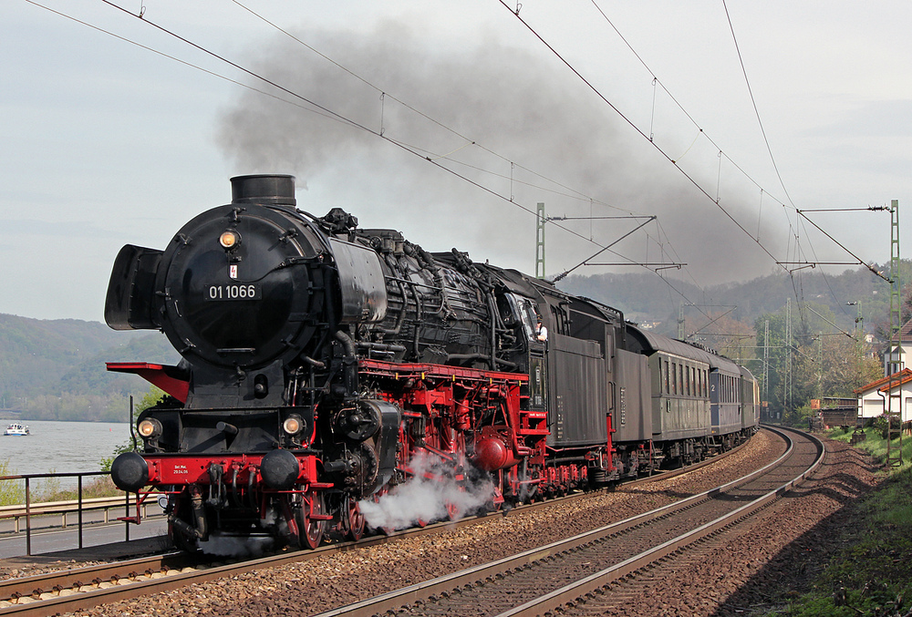 Dampf am Rhein #1 Foto & Bild | dampf-, diesel- und e-loks, eisenbahn ...