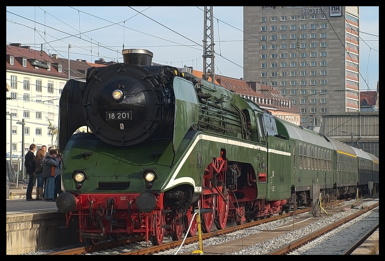 Dampflok BR 18 201 Foto & Bild | dampf-, diesel- und e-loks, eisenbahn ...