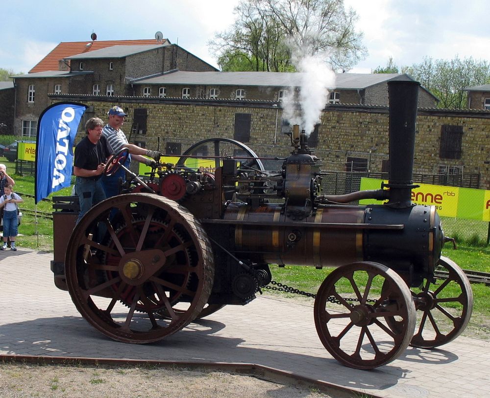 Dampfmaschine Foto & Bild | industrie und technik, landwirtschaftliche ...