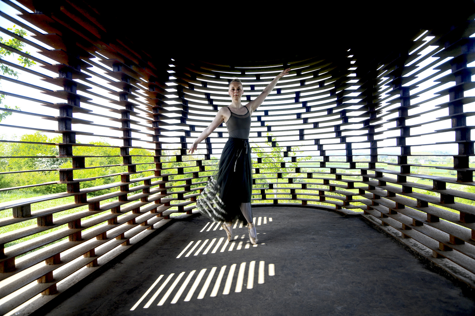 dancing with the light Foto & Bild | portrait, kunstfotografie & kultur, tanz Bilder auf ...