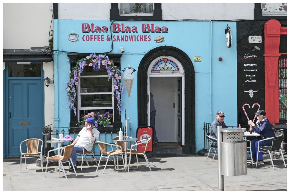 Das Blaa Blaa Blaa Café Foto & Bild | europe, united kingdom & ireland ...