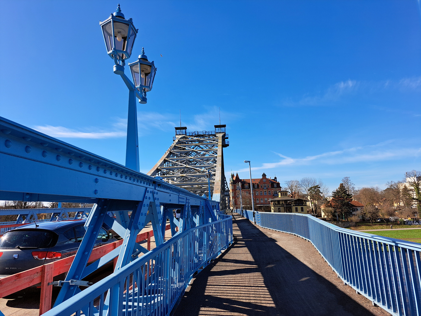 Das blaue Wunder Foto & Bild | architektur, landschaft, jahreszeiten ... Das blaue Wunder Foto & Bild | architektur, landschaft, jahreszeiten ...