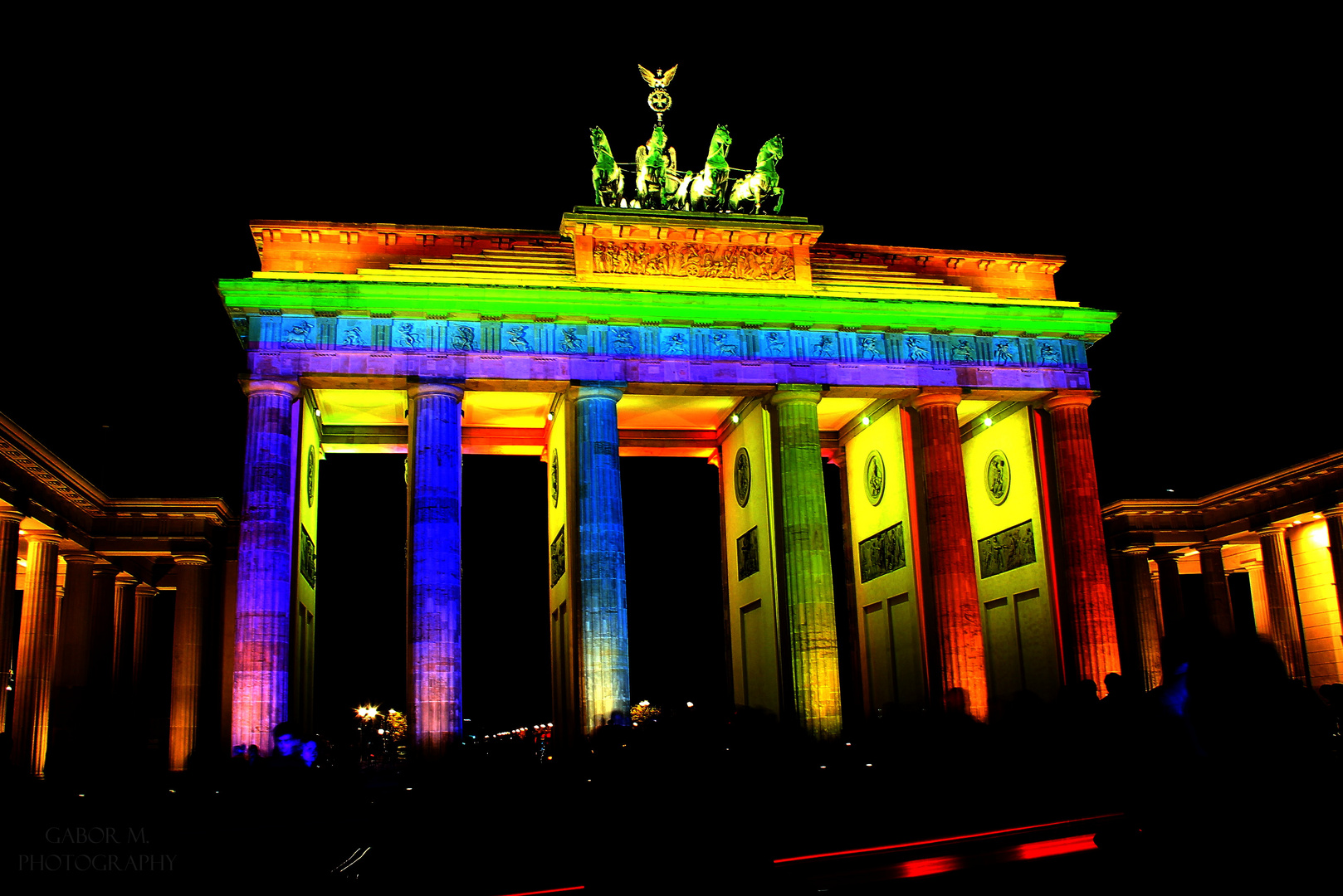 Das Brandenburger Tor bei Nacht! Foto & Bild | architektur, architektur ...