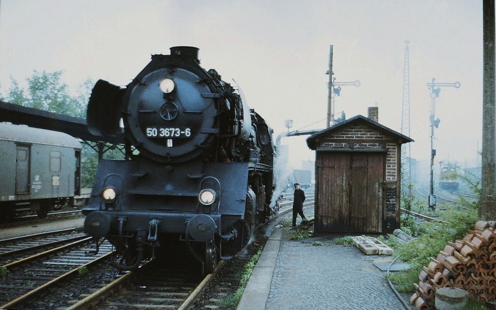 Das Ende vom Bahnsteig 2 Foto & Bild | historische eisenbahnen, dr (ddr ...