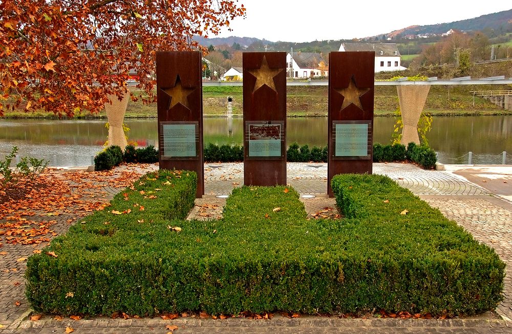 Das Europadenkmal in Schengen ... Foto & Bild | europe, benelux ...