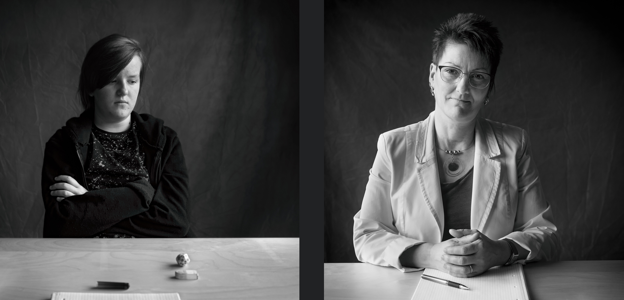 das Gespräch Foto & Bild | fotokunst, monochrome fine art, jugend ...