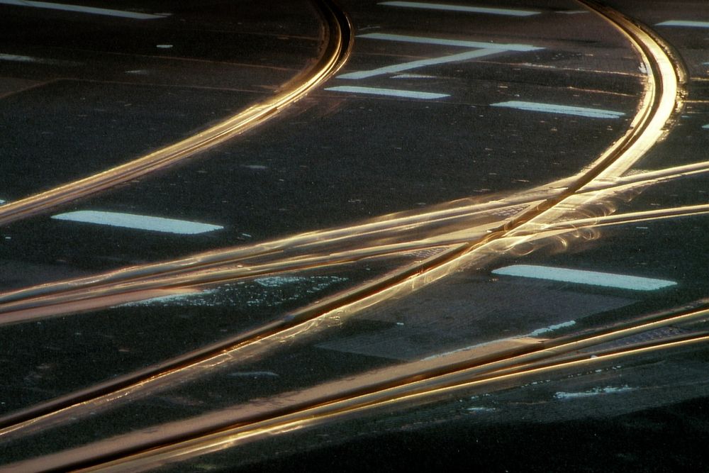 Das Gleis ist heiß Foto & Bild | techniken, nachtaufnahmen, aufnahme ...