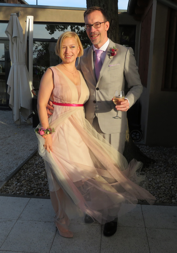 Das glückliche Brautpaar Foto & Bild | alles andere, hochzeit, liebe Bilder auf fotocommunity