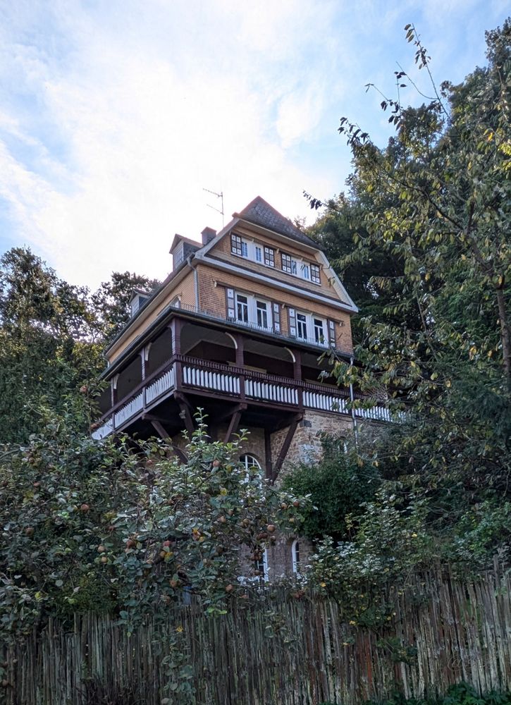 Das Haus im grünen Foto & Bild | deutschland, europe, hessen Bilder auf fotocommunity