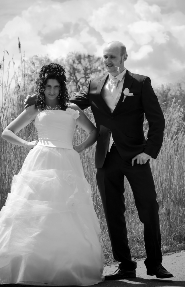 Das Hochzeitspaar ganz cool ;-) Foto & Bild | hochzeit, hochzeitsfotografie, menschen Bilder auf ...