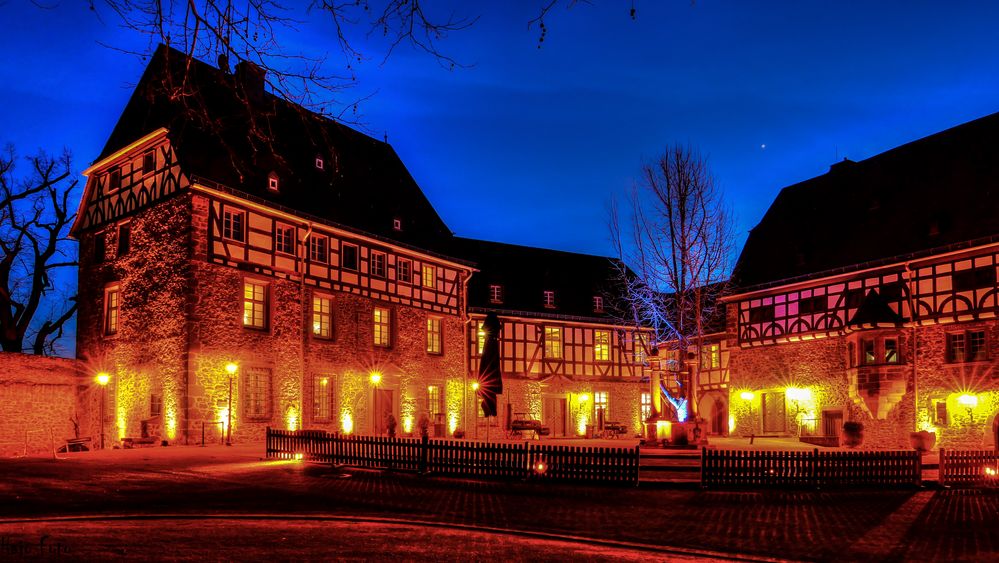 Das Kloster Schiffenberg..... Foto & Bild | spezial, architektur, klöster Bilder auf fotocommunity