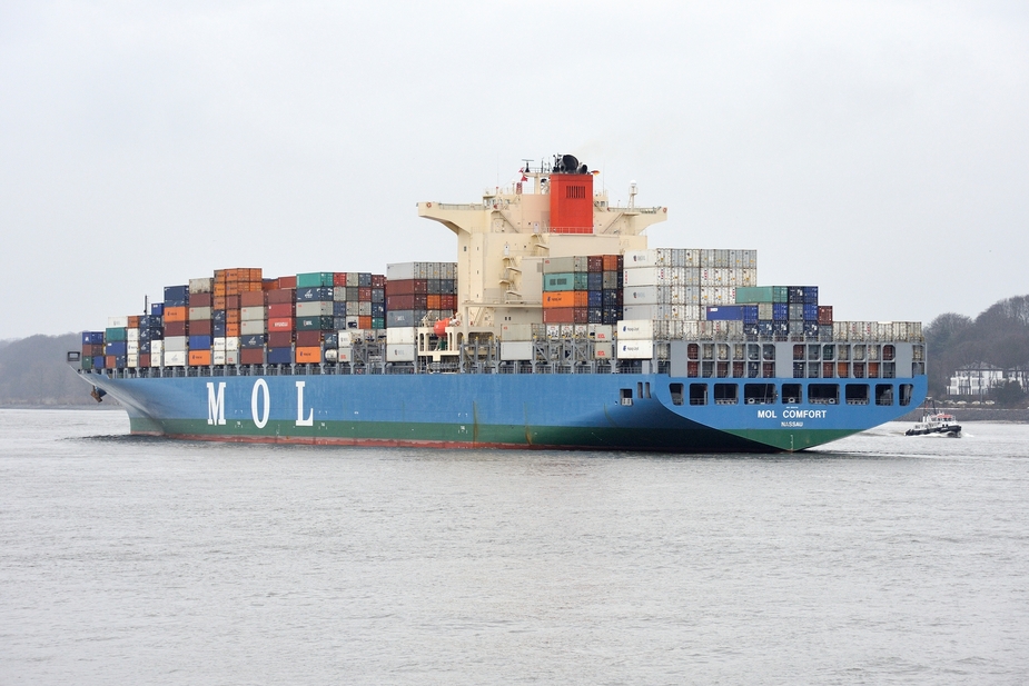 das letzte Foto der MOL Comfort Foto & Bild | motive, schiffe ...