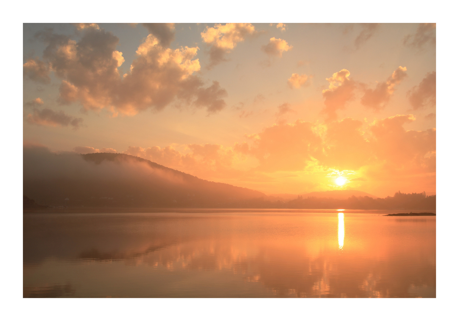 Das Licht der Ewigkeit Foto & Bild | natur, sonnenaufgänge, himmel ...