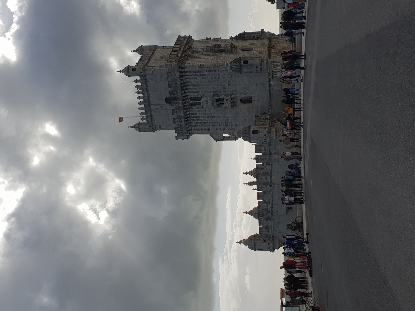 Das Loch im Himmel Foto & Bild | europe, portugal, lisboa e vale do ...