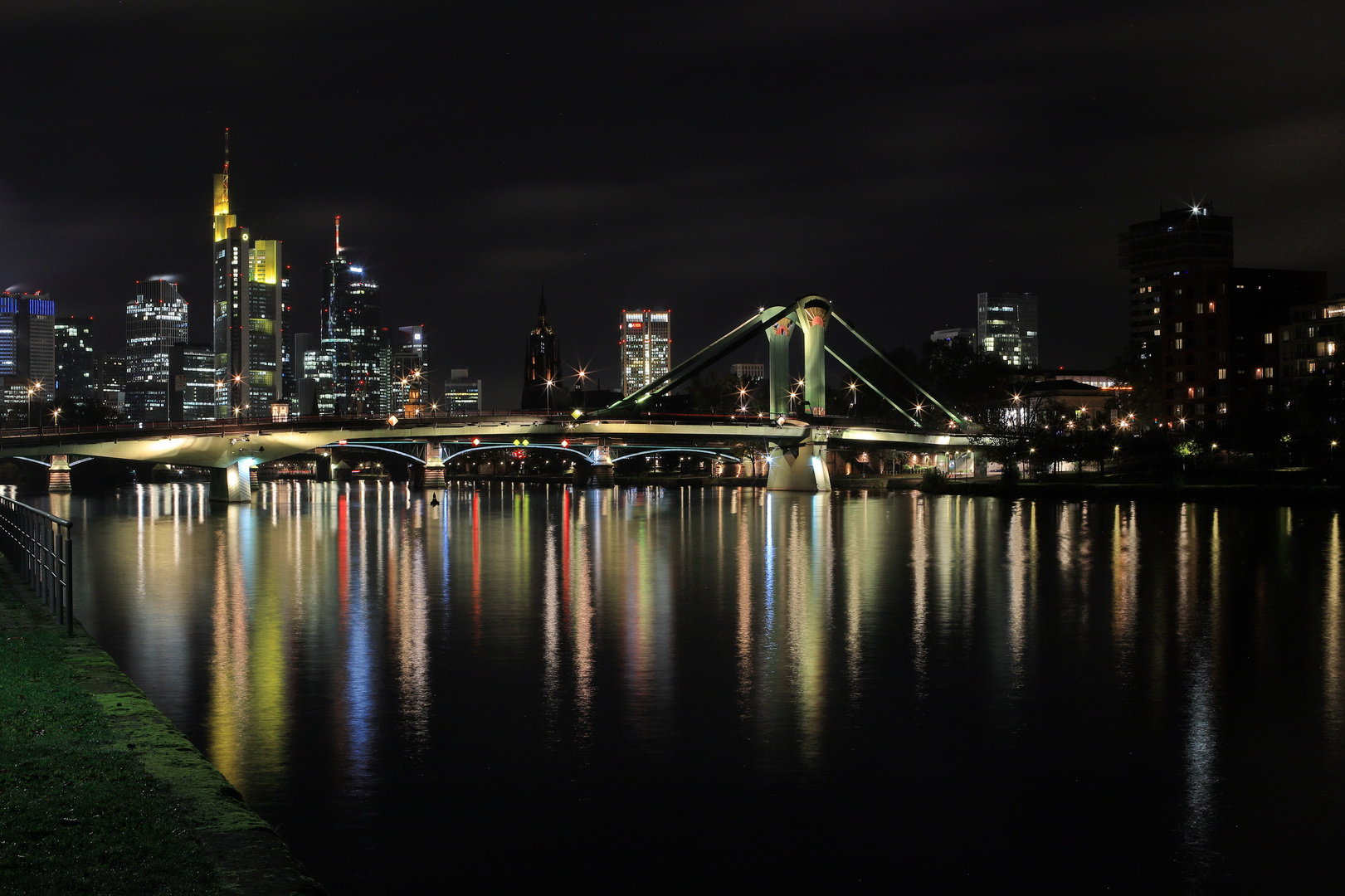 Das Mainufer Foto & Bild | city, nacht, main Bilder auf fotocommunity