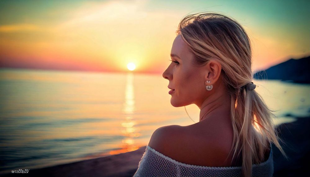 Das Model am Meer Teil 2 (KI) Foto & Bild | ki - menschen, ki - portraits, fotos Bilder auf ...