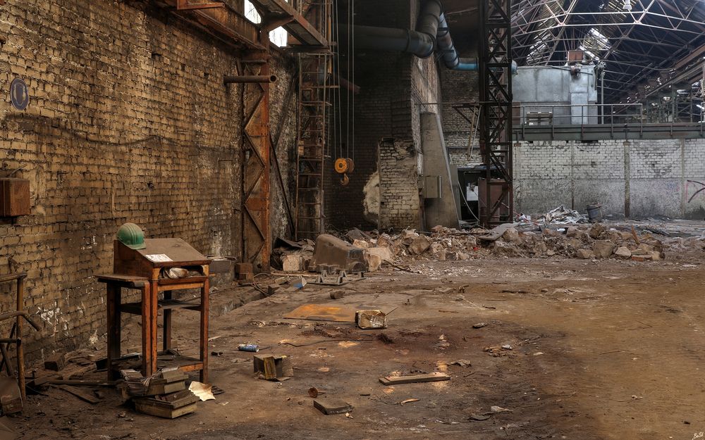 Das Pult.... Foto & Bild | fotos, spezial, marode Bilder auf fotocommunity